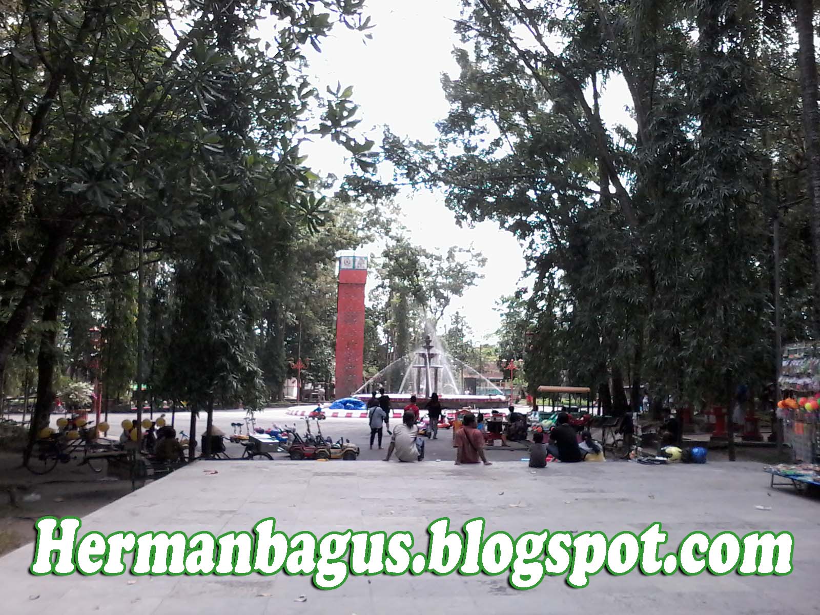 42+ Inspirasi Foto Alun Alun Kota Blitar, Foto Kota