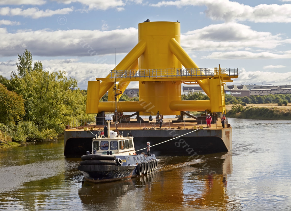 Dougie Coull Photography: Bascule Bridge - Barge Move with Offshore ...