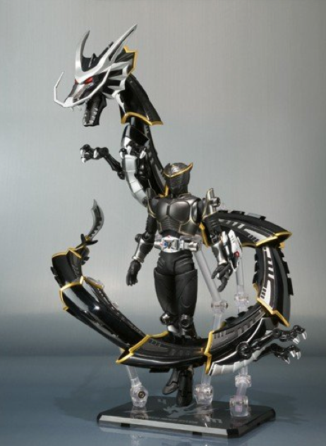 Firestarter's Blog: S.H. Figuarts Kamen Rider Ryuga Announced