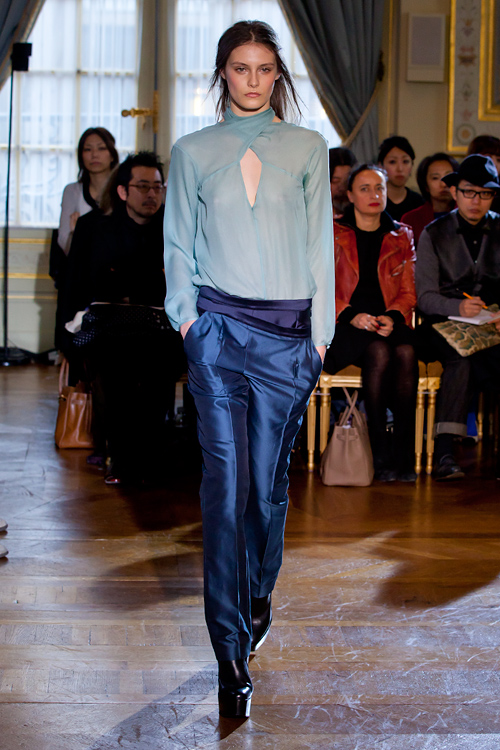 ITNOFT Fashion with what Inspires: Ann Valerie Hash 2012 AW Women's Runway