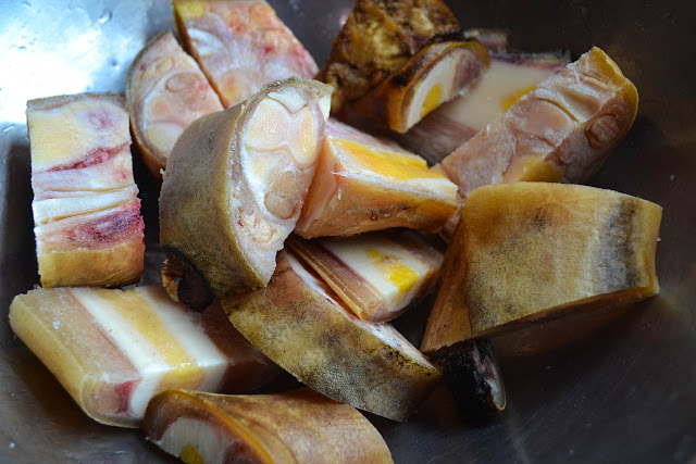 Greedy Girl : Jamaican Curry Cow foot and Beans