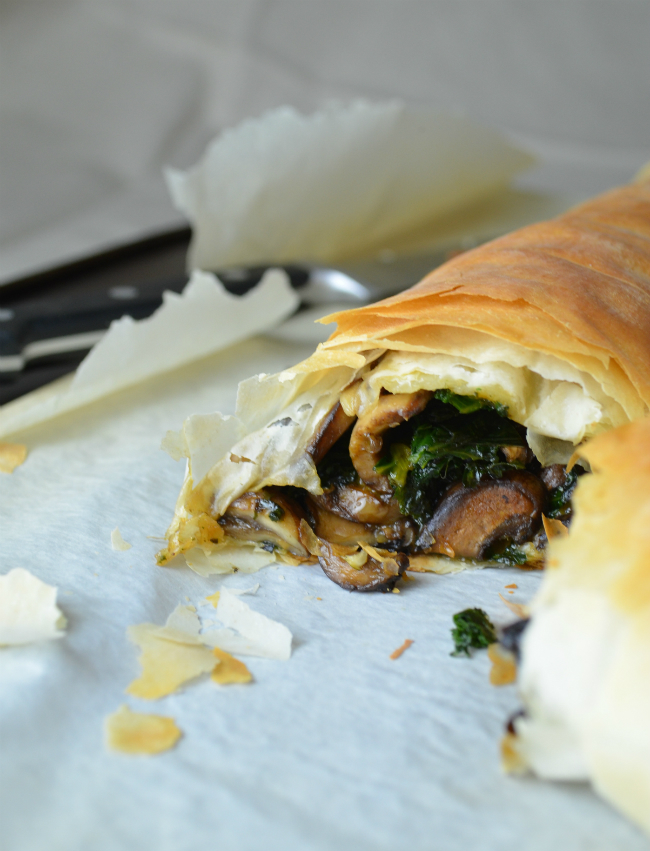 Mushroom and Kale Phyllo Roll | The Redhead's Adventures