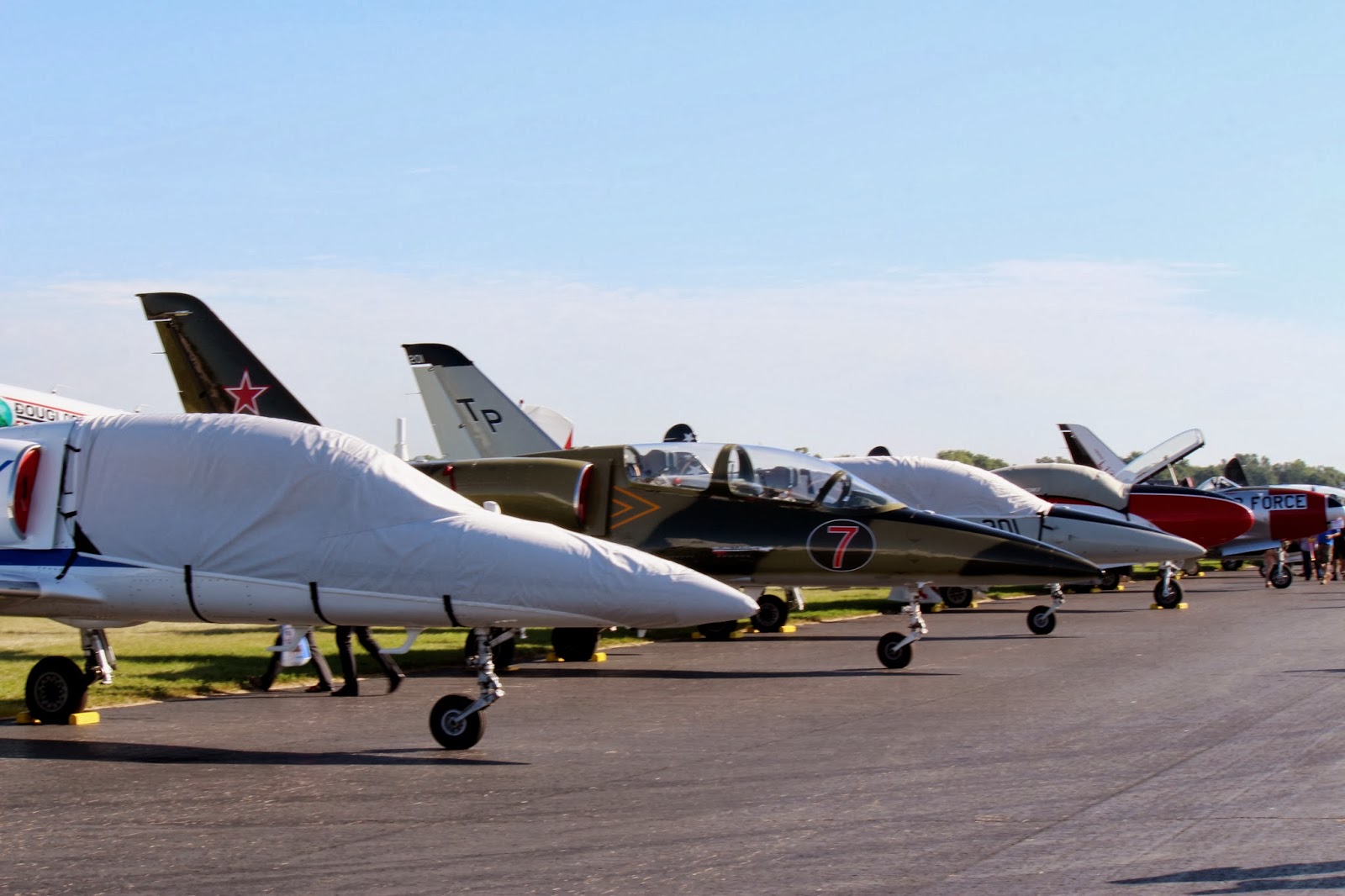The Aero Experience: EAA AirVenture Oshkosh 2013: L-39 Albatross Is the ...