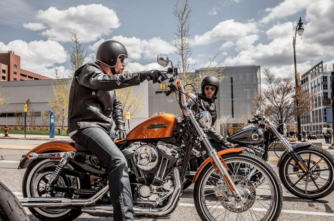 Moteros o bikers / Cultura del motociclismo - Tribus Urbanas