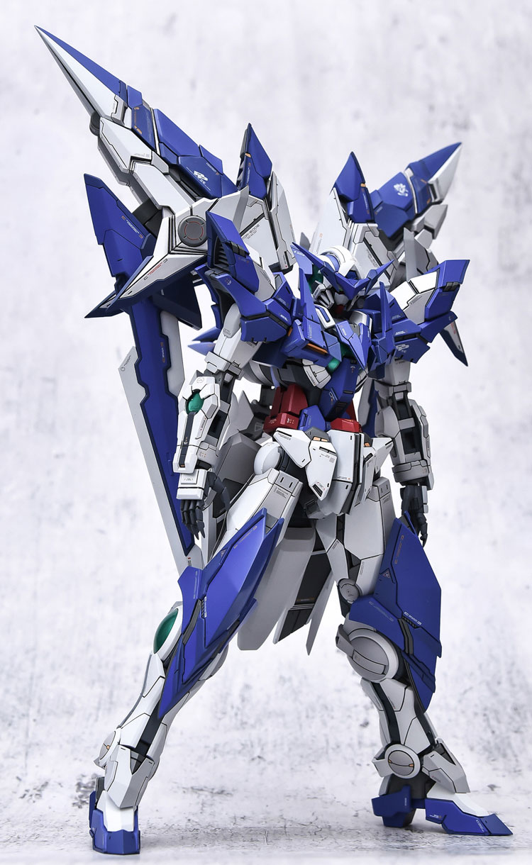 Custom Build: MG 1/100 Gundam Amazing Exia [Resin Conversion]