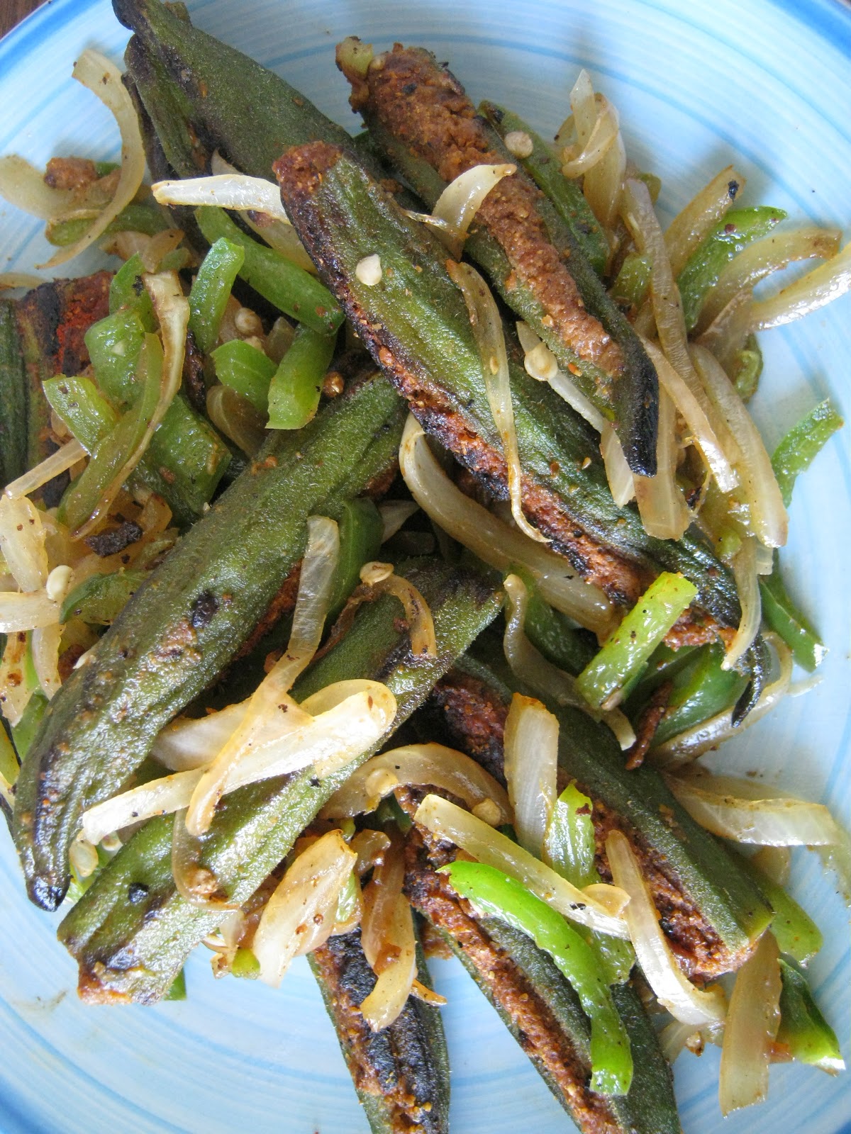 Sri's kitchen: Bharvan bhindi (Or) Stuffed lady finger