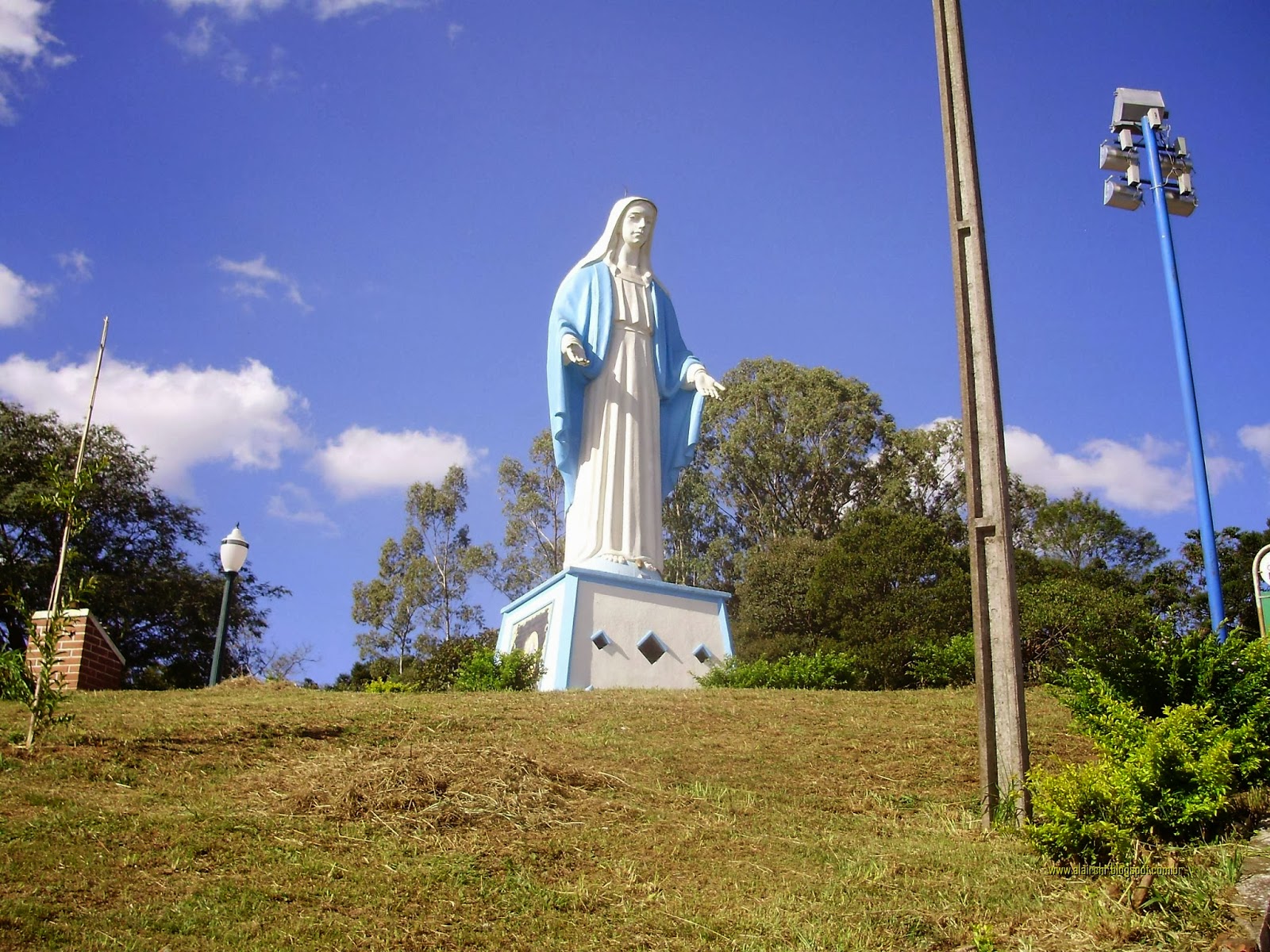 SHOWS E VIAGENS: IRATI & PARQUE DA PEDREIRA (REBOUÇAS)