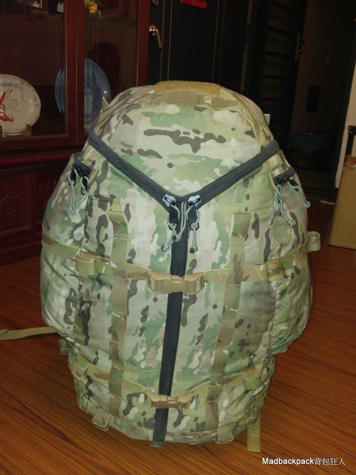 Madbackpack背包狂人: 《背包介紹》Mystery Ranch Wolf Hound HI-Dice