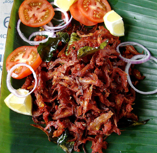 Crispy Fried Anchovies/Netholi and Veloori Fish Fry/ Podimeen Varuthathu