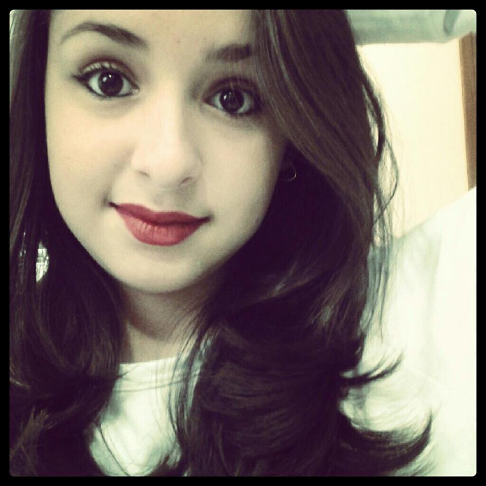 Divas & divos do fake .: Isabela Borges