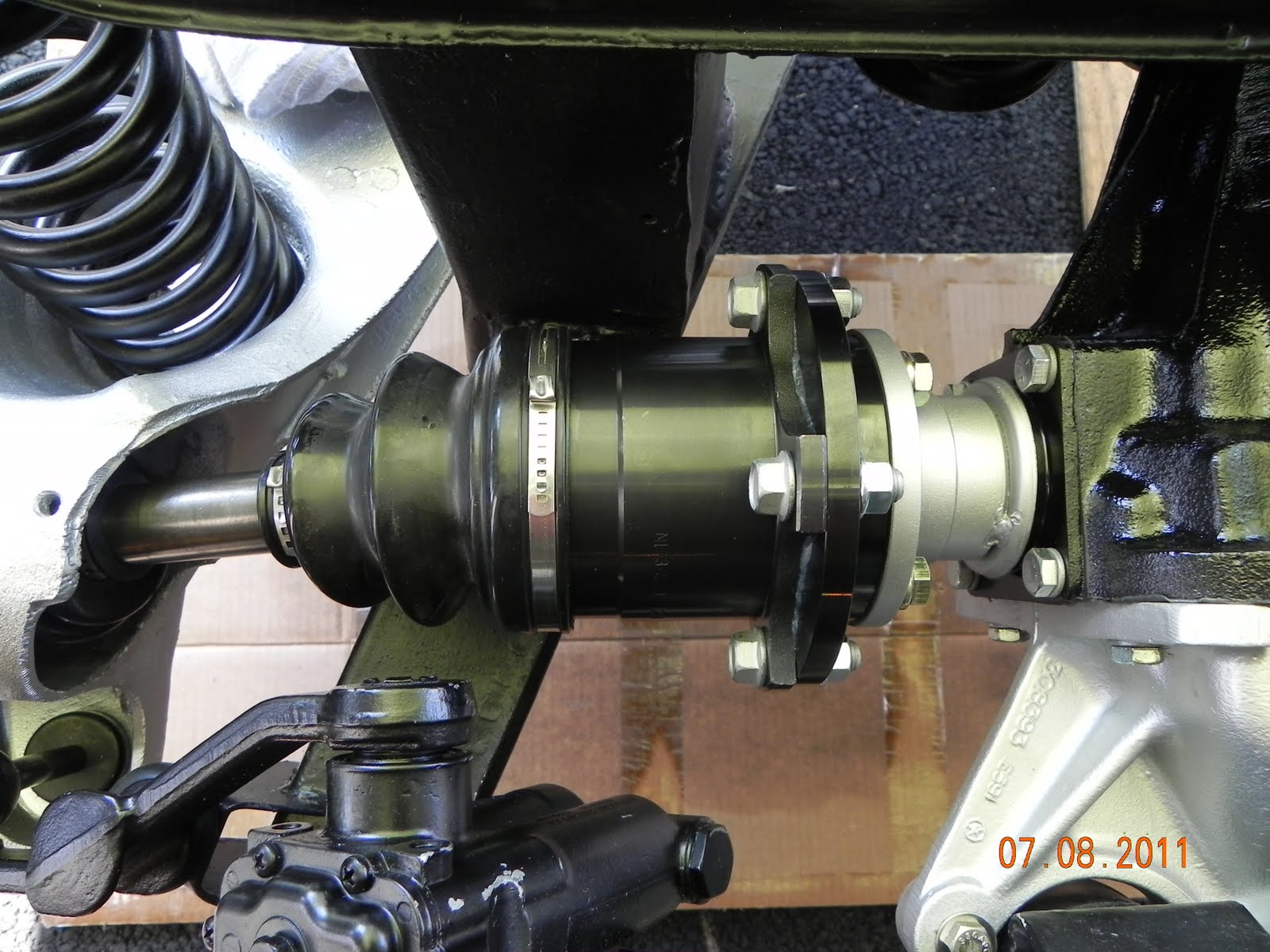 Tripp's TR6: Rear Axle / Hub Upgrade and Rear Brake Installation