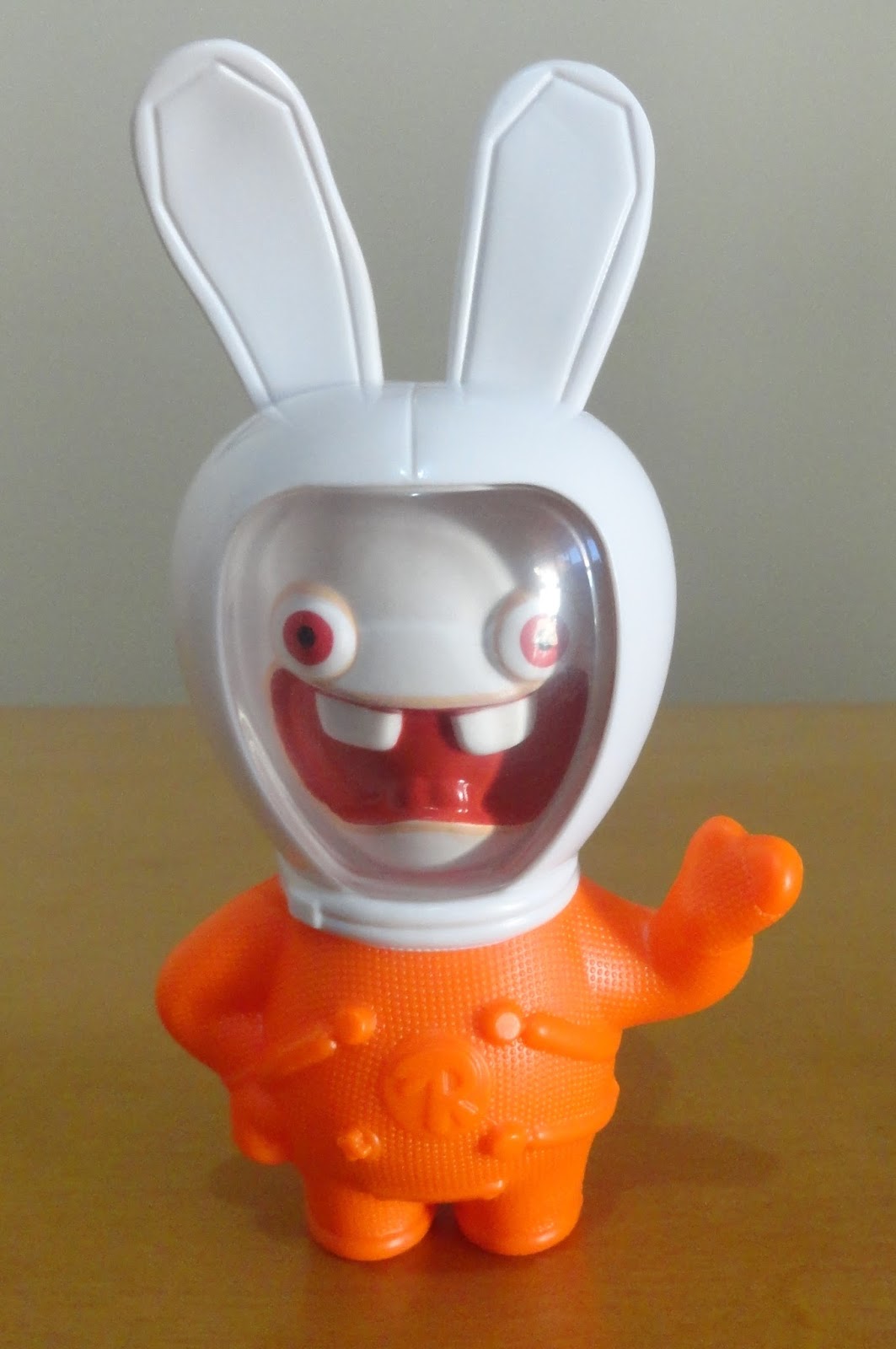Vida de Leleca: NOVOS BRINQUEDOS McDONALD´S RABBIDS AGOSTO 2015!!!
