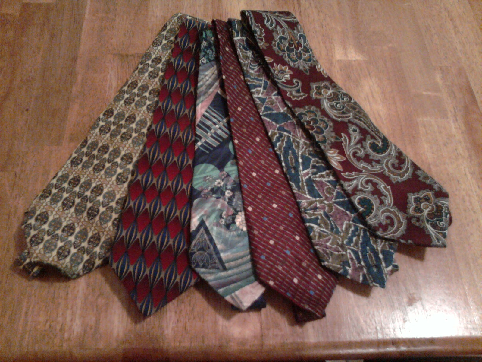 Super Karen: Finally, a use for ugly ties...