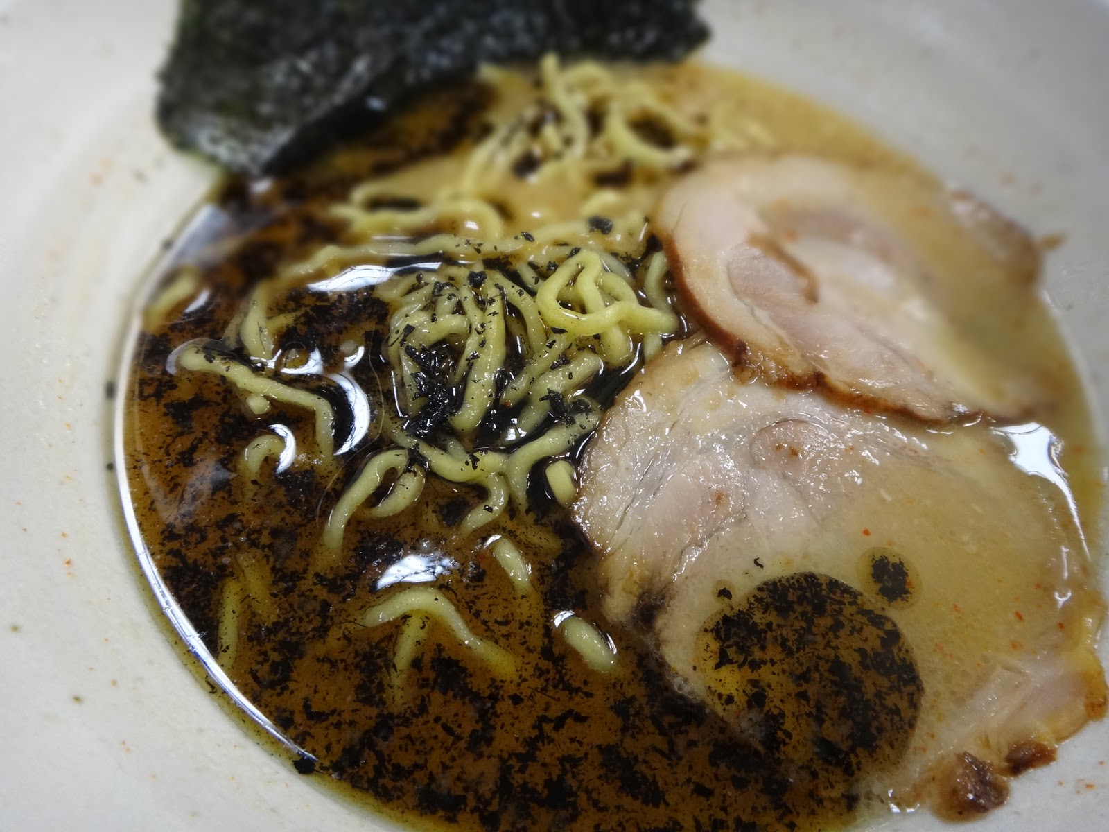 The Fashionably-Forward Foodie: Shirokiya Ramen #4 Sapporo Menya Yoshiki