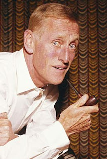 Famous Pipe Smokers: Wilfrid Brambell