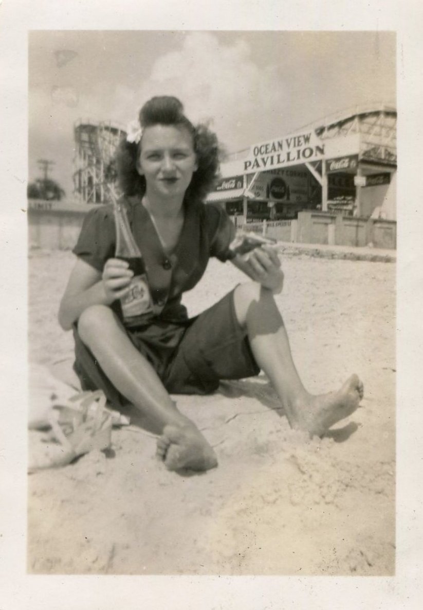 Wild, Crazy and Fun Loving! These 75 Vintage Photographs Show Wild ...