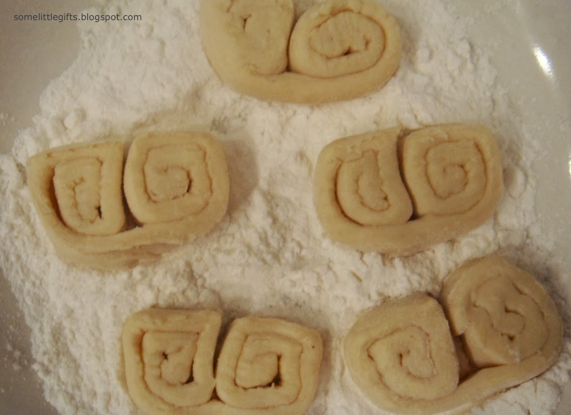 Receta de mini orejas de hojaldre | Some little gifts