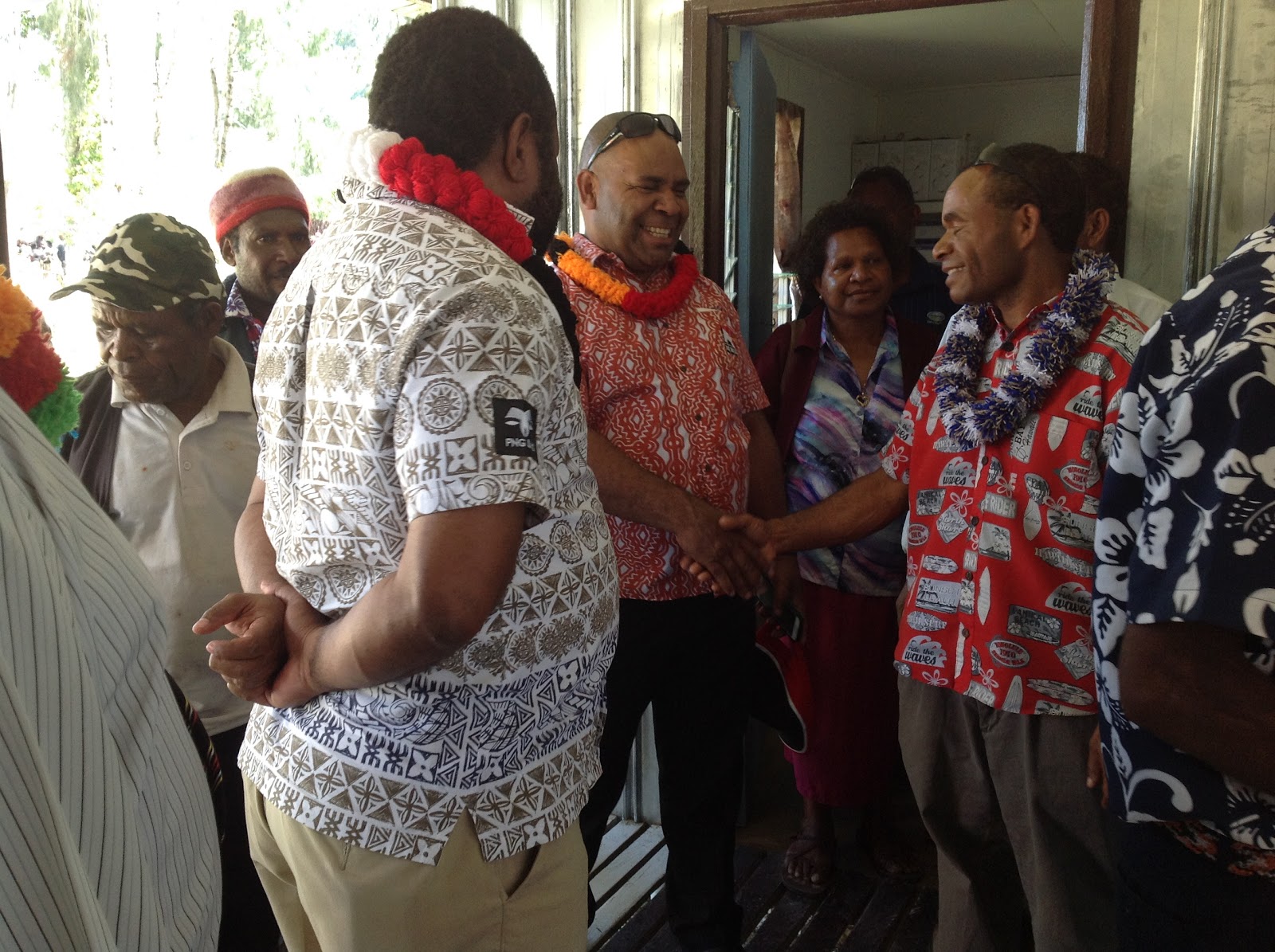 Warakamb: Papua New Guinea: MRDC Funded Marara Health Post and Opening ...