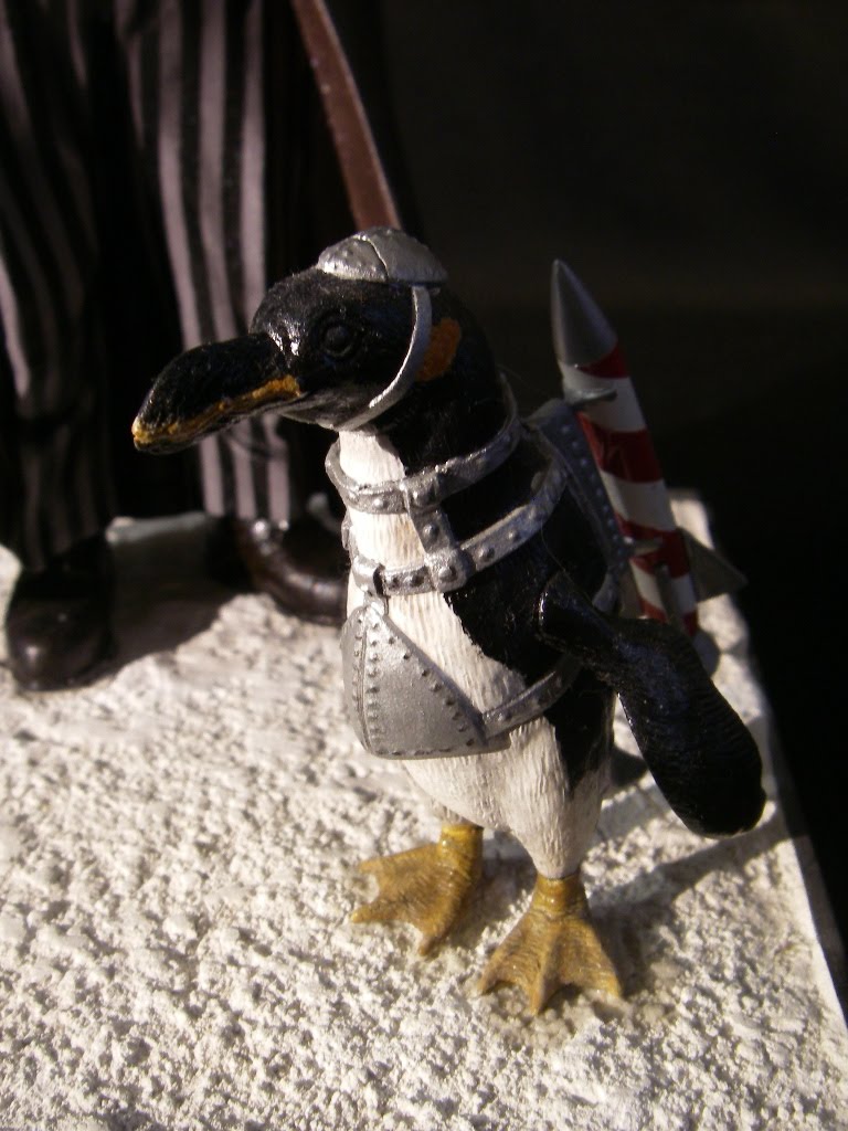 HORIZON PINGUIN MODEL KIT BATMAN RETURNS