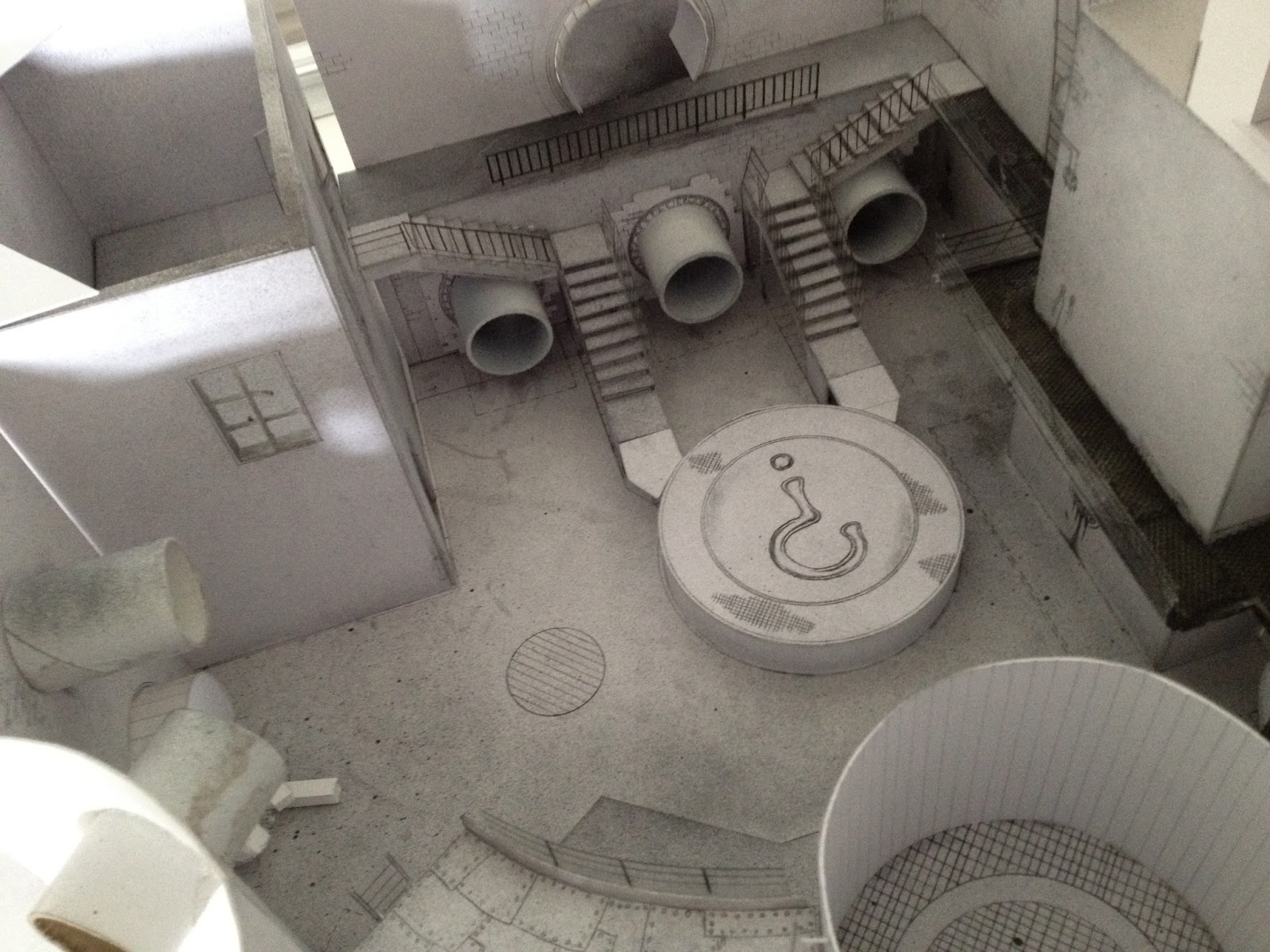 Daniel Gubba - Set and Props.: Design for Film - Batman: The Riddler's Lair