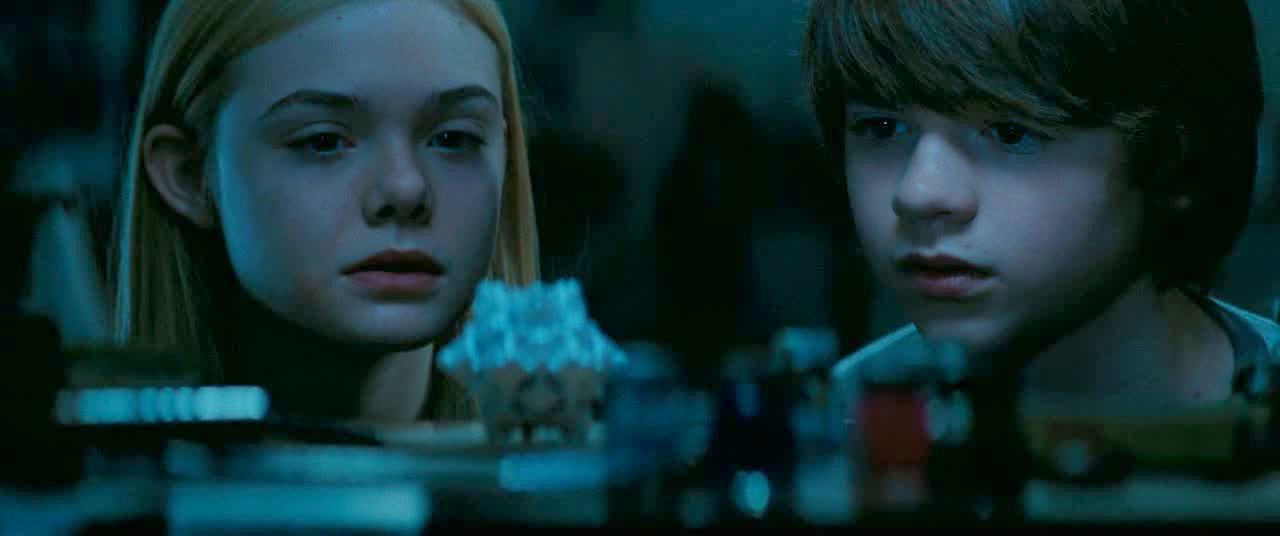 Movie Review Zoo: Super 8 (2011)