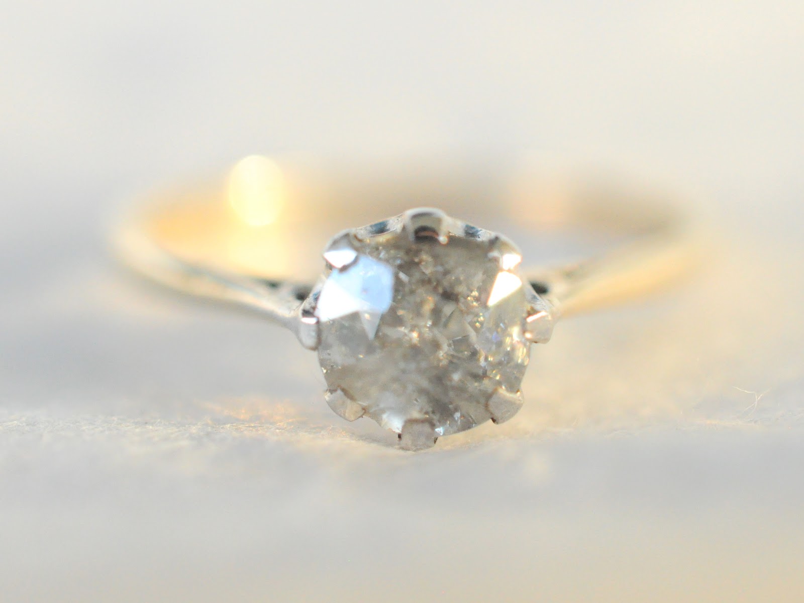 e r i n - a n t i q u e s: grey diamond ring