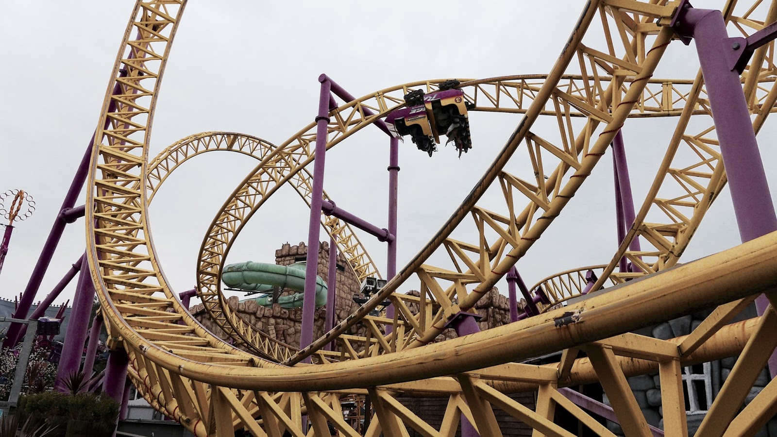 Attraction Review: Adventure Island