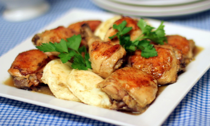 chef de cuisine : Plat poulet au sauce blanche