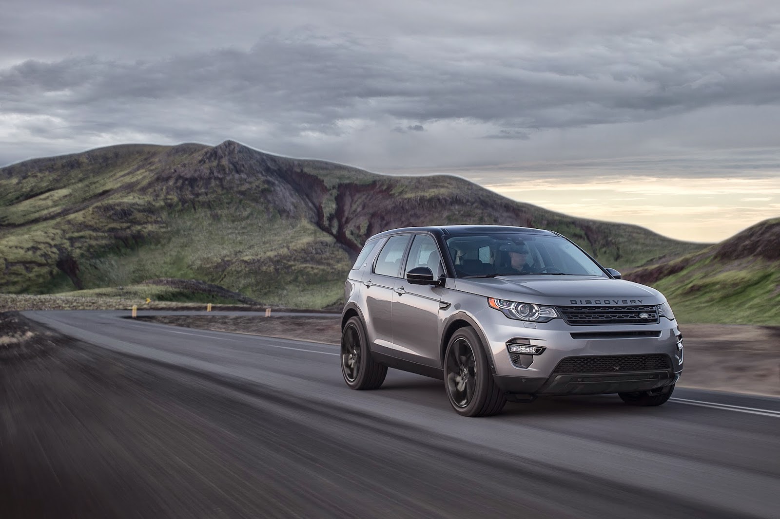 Land Rover Discovery Sport (L550) - Младший Discovery. Совсем другой ...