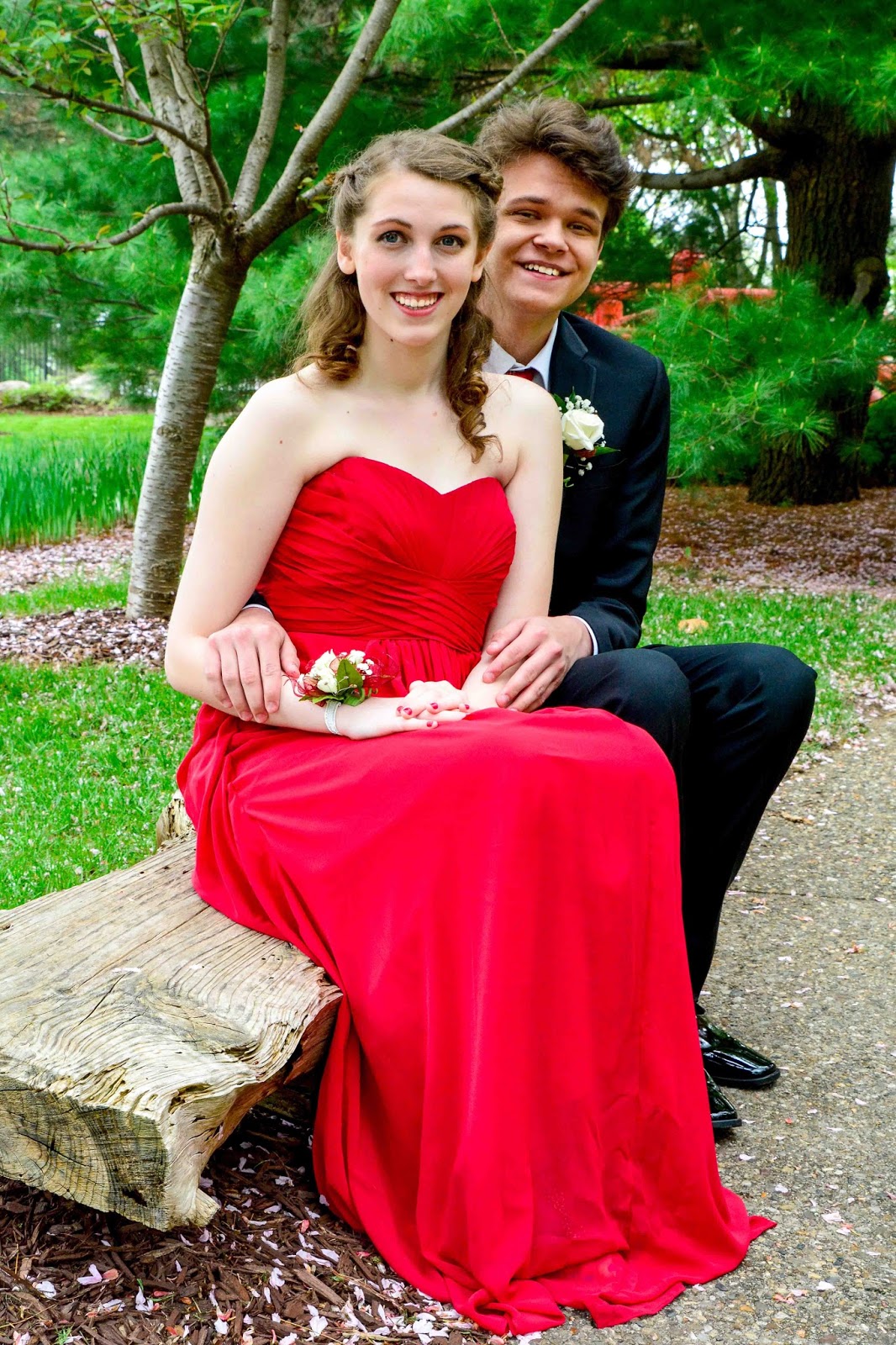 Theresa's Mixed Nuts: Wordless Wednesday ~ Prom Shenanigans