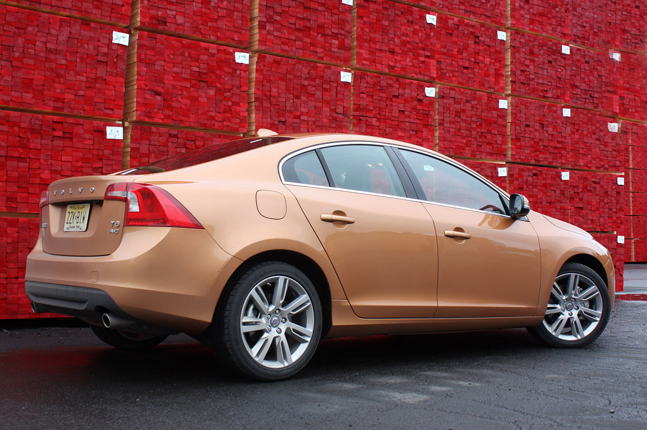 Autos Tuning: 2012 Volvo S60