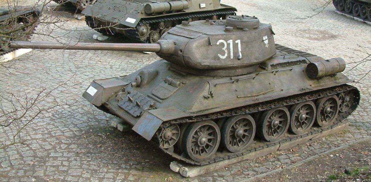 Catainium's Tanks: T-34-85 Medium Tank