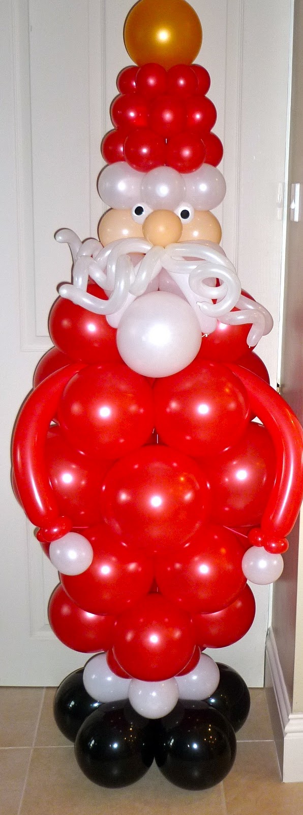The Very Best Balloon Blog: Ho Ho Ho and all things Santa!