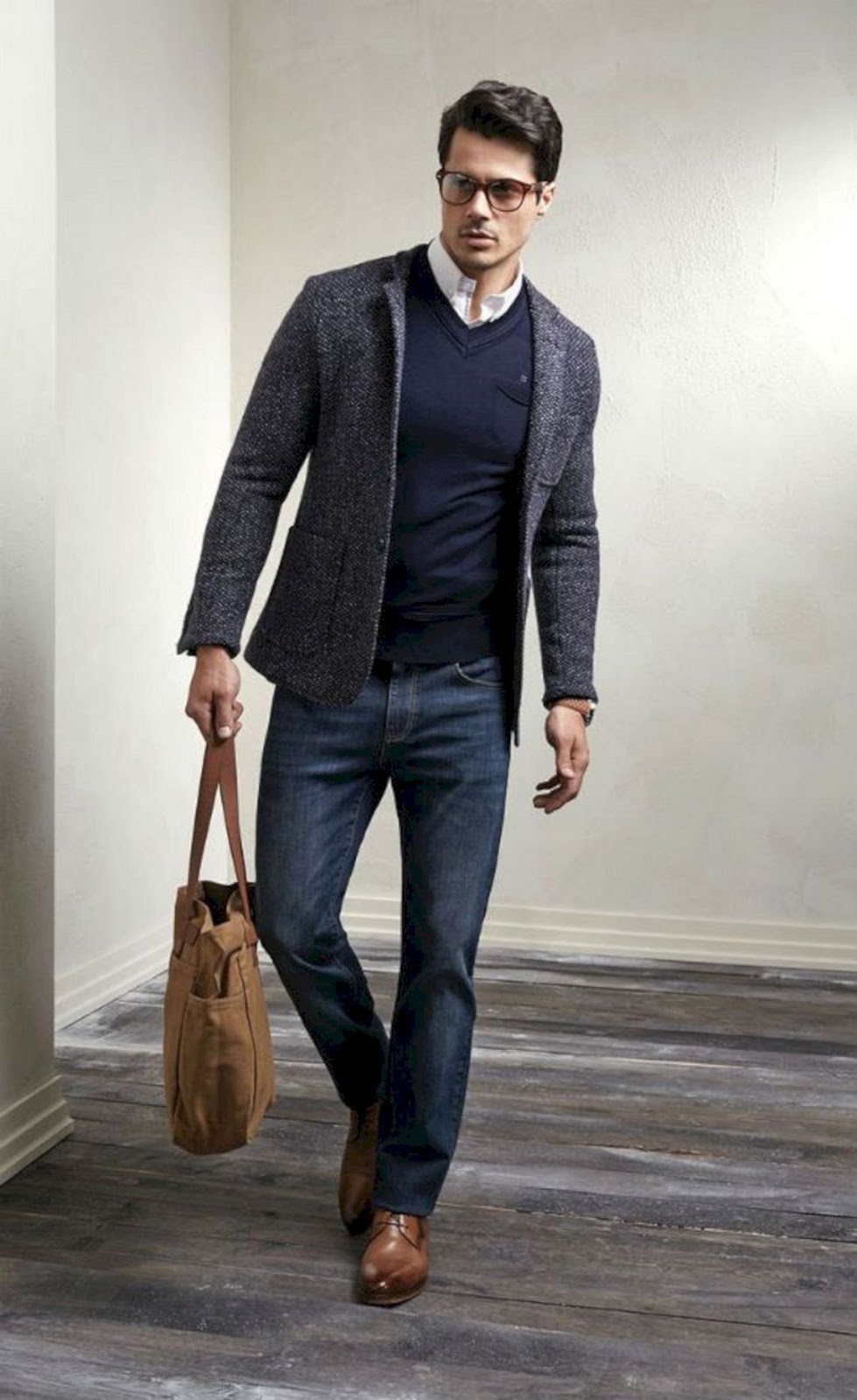 Ide Gaya Berpakaian Celana Jeans Pria Untuk Penmpilan Yang Keren ... Ide Gaya Berpakaian Celana Jeans Pria Untuk Penmpilan Yang Keren ...