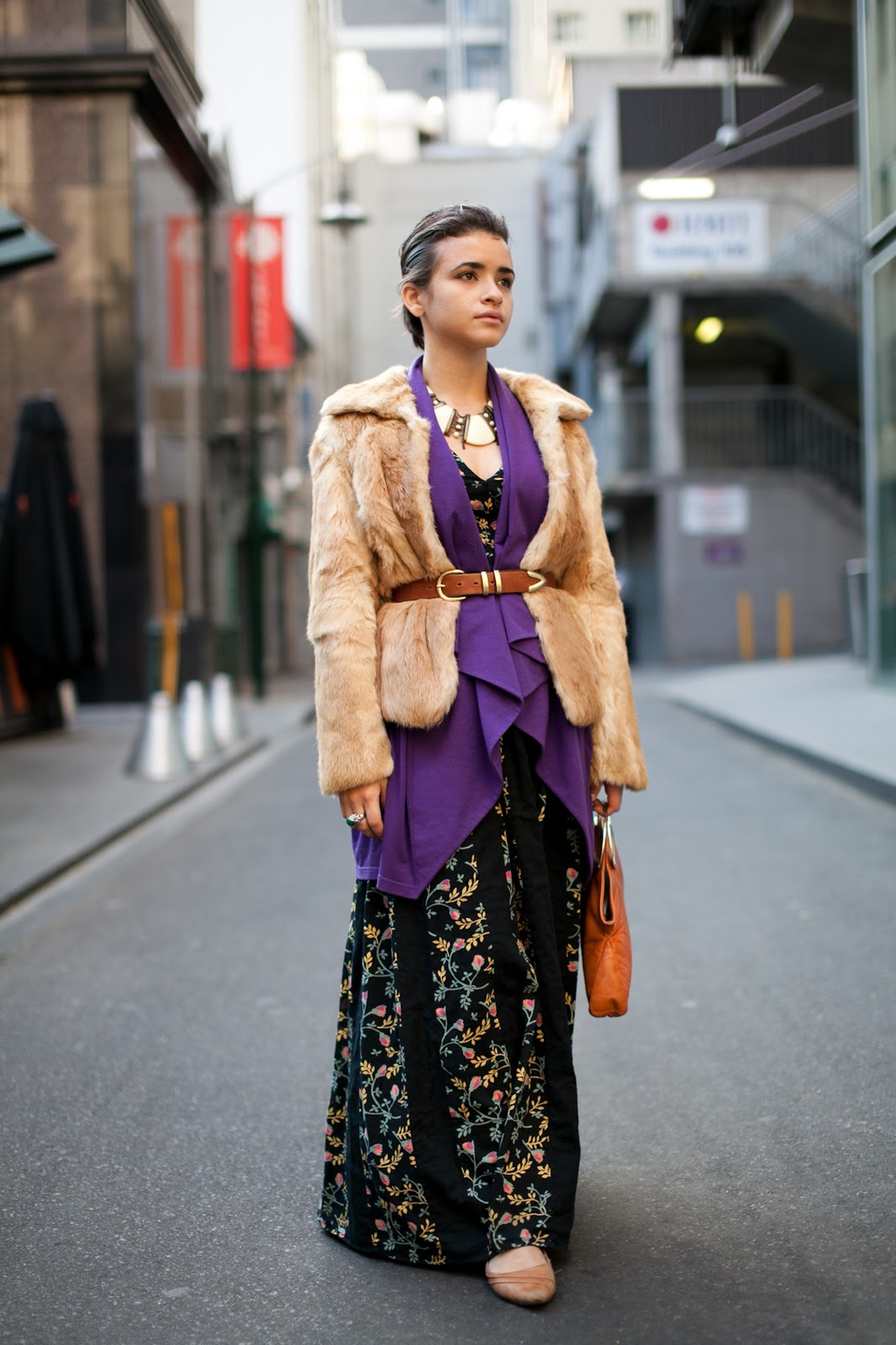 MY FASHION TRICKS: Street style: Pretty in purple!!