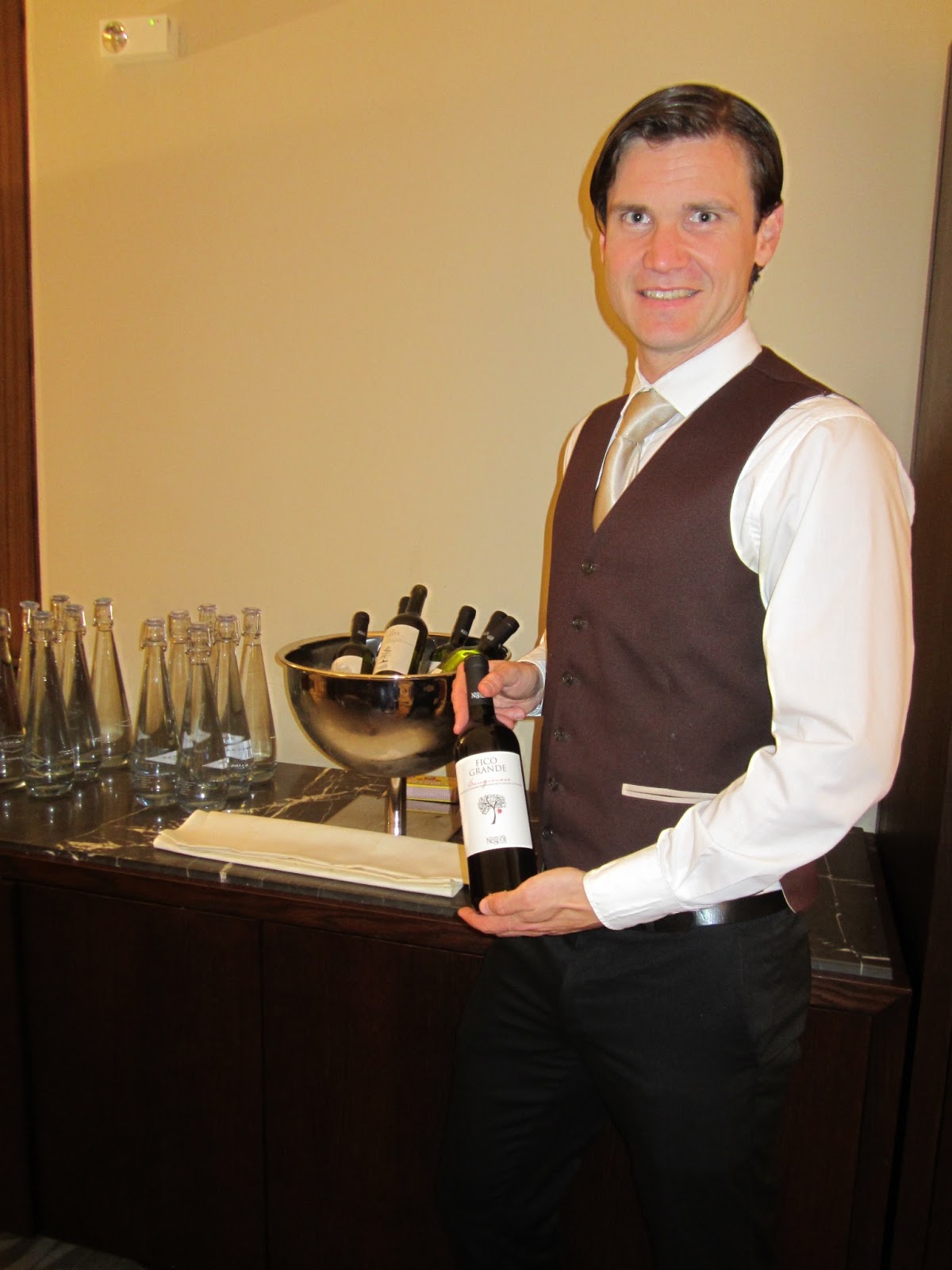 LOLA Event Staffing: Hospitality Staff at St Pancras Renaissance Hotel ...