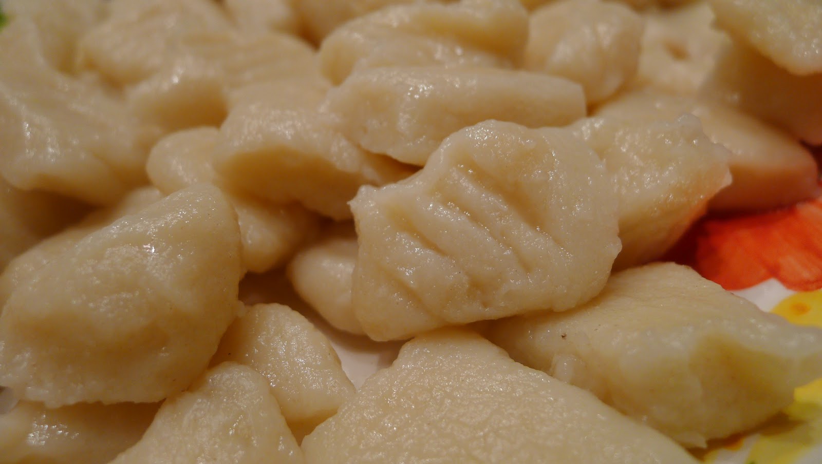 newFOOD tuesdayz: How To Guide: Homemade Gnocchi