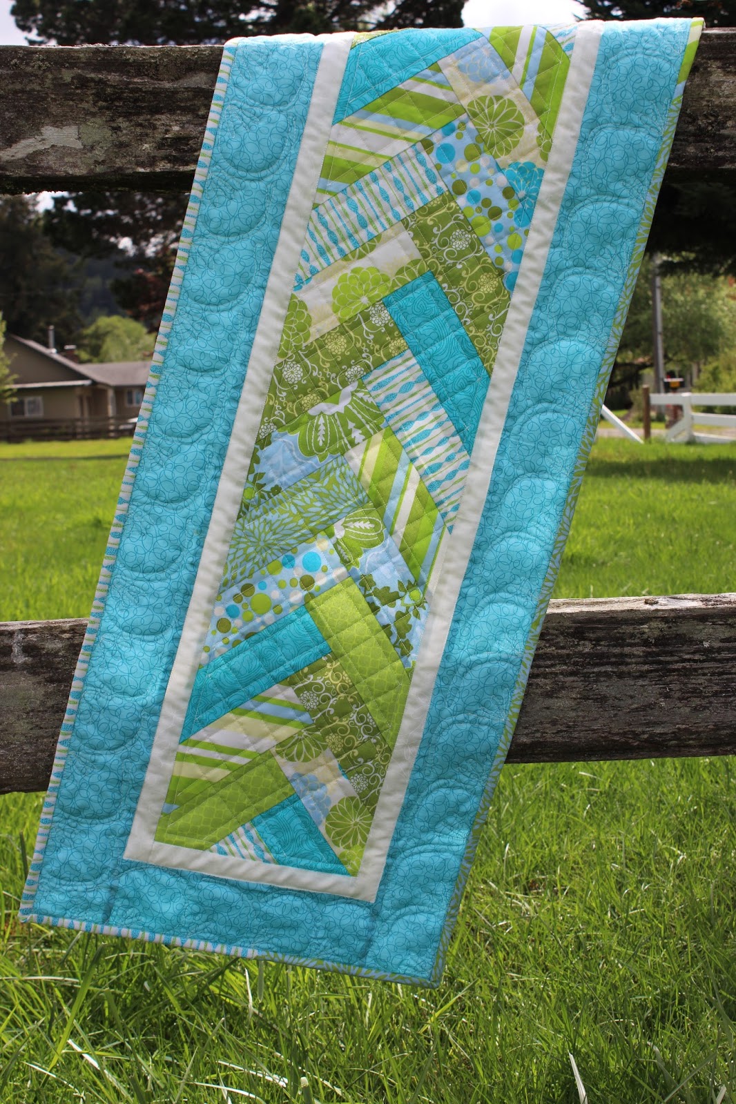 Puddle Jumper Quilts 'n' things: Braided Sand Dollar Quilt