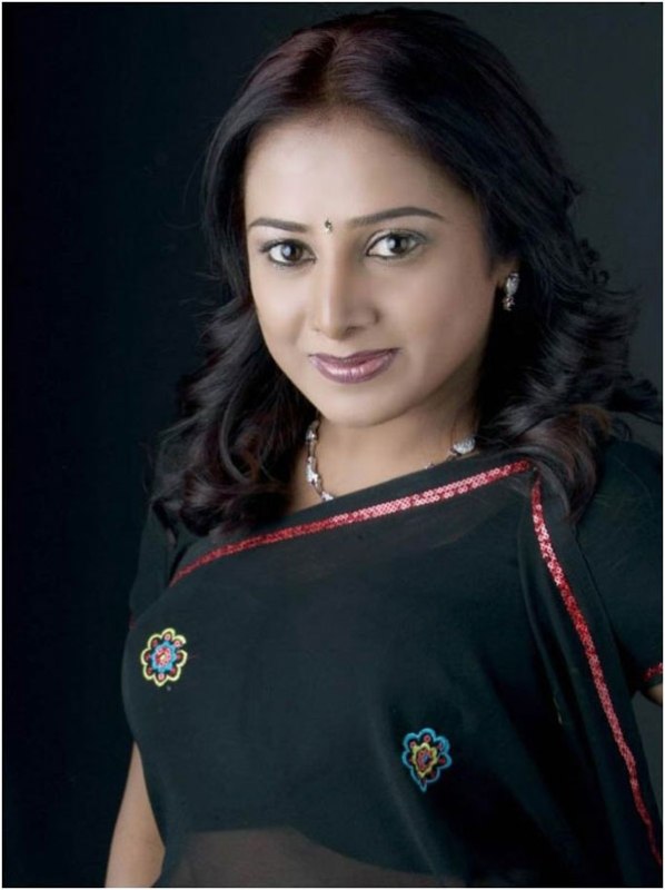 Gak Tak Reken: Actress Gayathri Rajagopal Pics, Gayathri Rajagopal ...