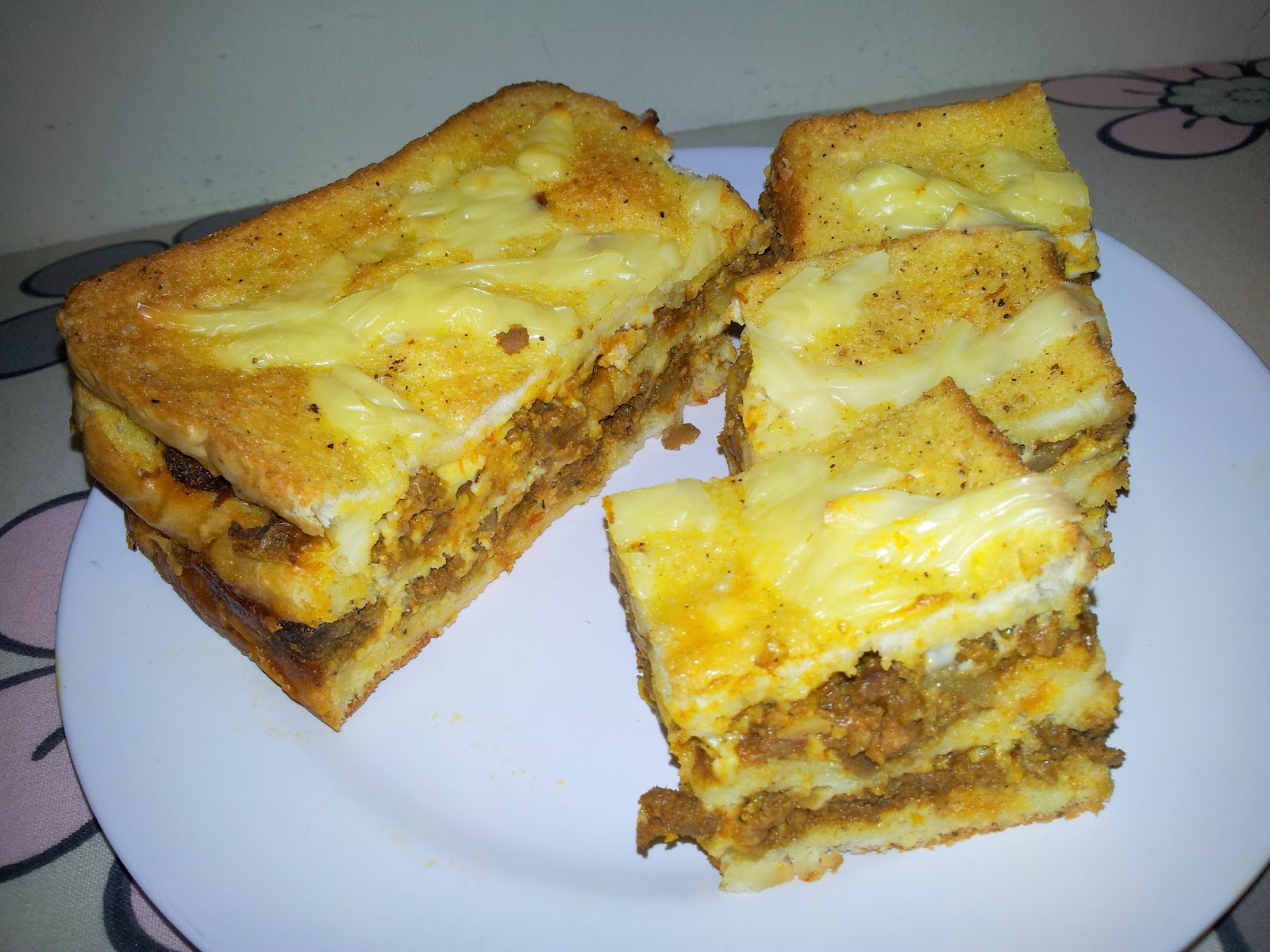 Emmymazli: Resepi Roti Lapis Daging Berkeju @ Lagsana Melayu...Yummy!!!