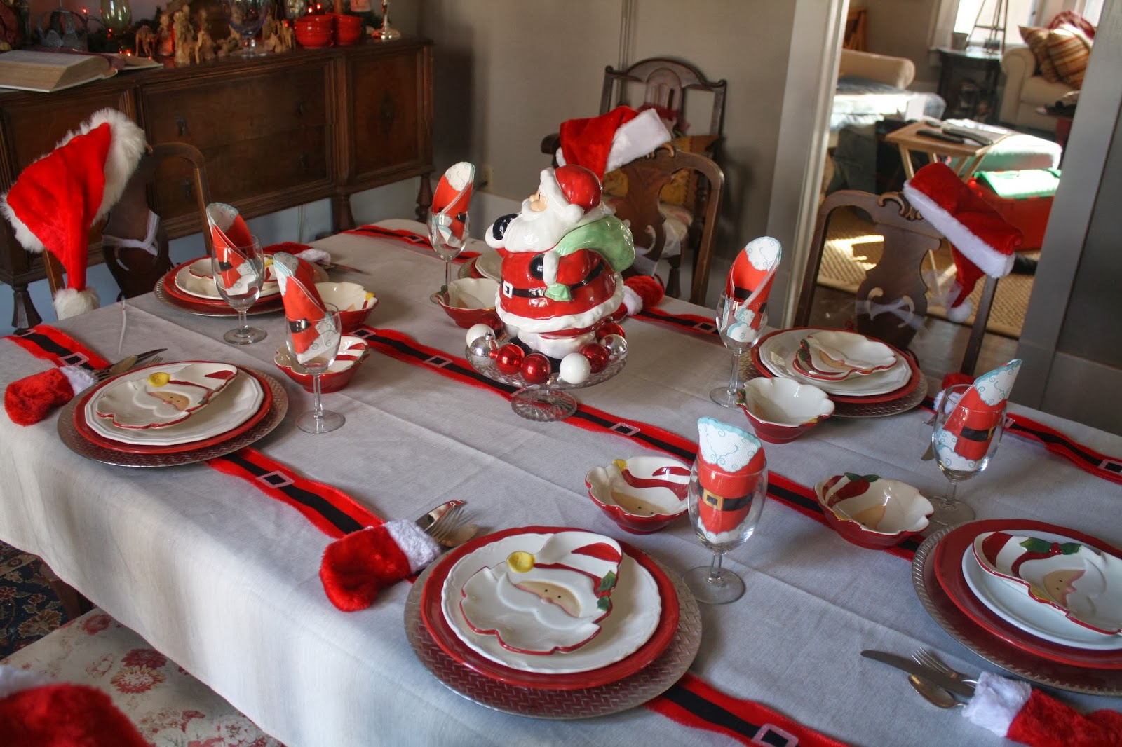 I Have A Big Story To Tell: Santa at the Table...