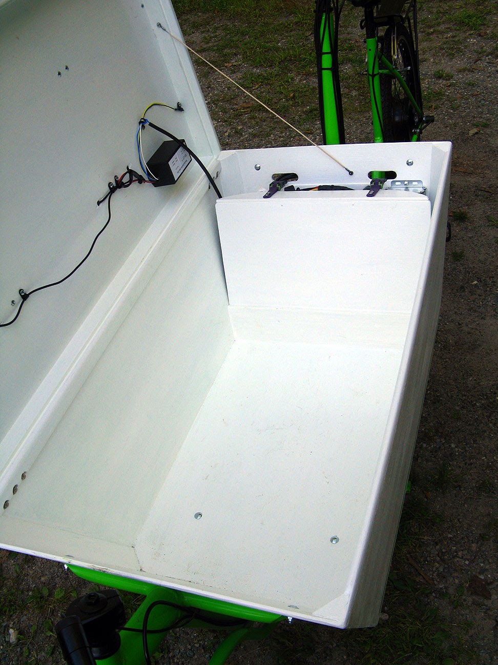 My Solar Electric Cargo Bike: Inside the cargo box