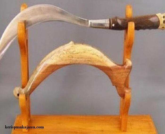 Senjata - Senjata Pusaka Khas Banten - Keris Ageman