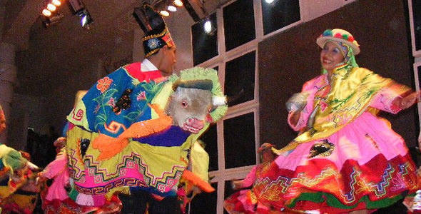 Danzas del PERÚ:: DANZA WACA WACA - PUNO