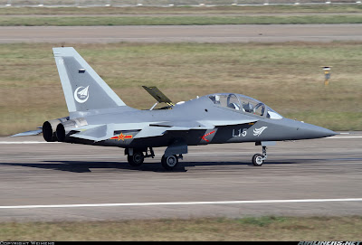 Monsoon Photo&News: Hongdu L-15 Falcon