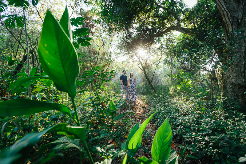 UNPRECEDENTED PICTURES: Steve & Cass