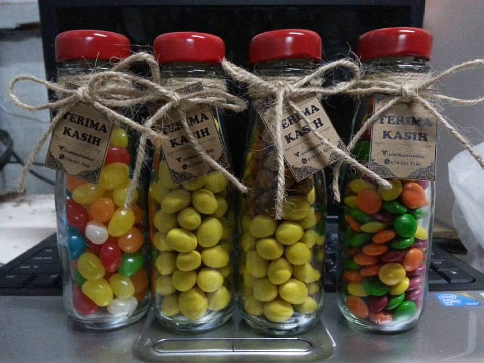 Snek Lazat dan Sedap: Doorgift Candy dan Kekacang dalam botol Kacang