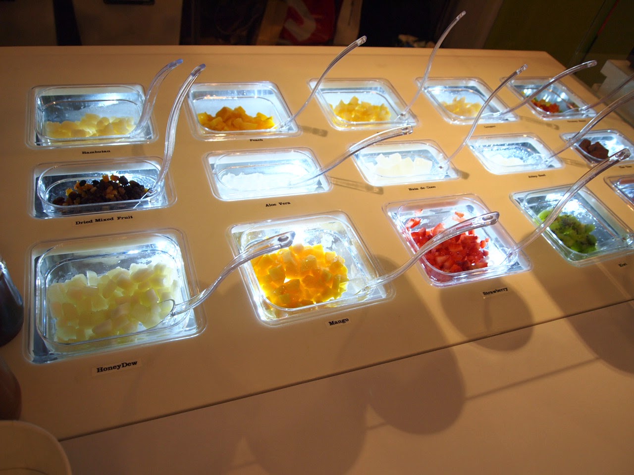 Meryl Loh: [Media Tasting] YogurBerry in Singapore!