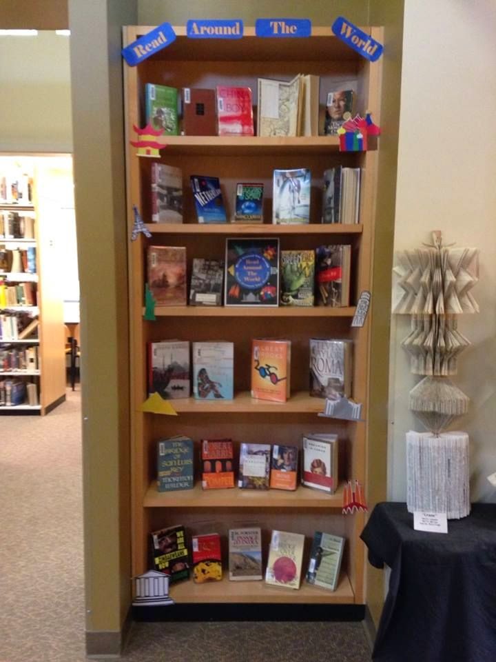 Librarian on Display: A Year Of Library Displays!
