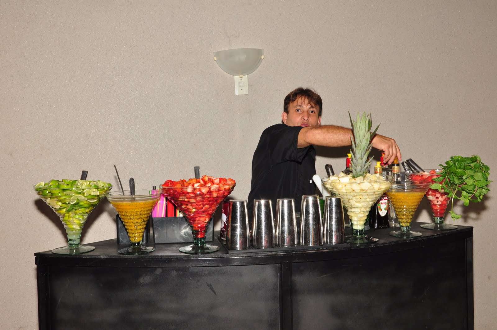 Tony Barman: SERVIÇO DE BARMAN